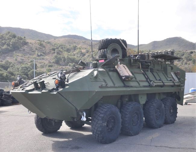 WarWheels.Net -Light Armored Vehicle-Logistics (LAV-L) Photos