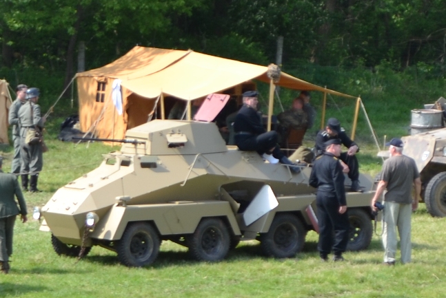 WarWheels.Net-Sdkfz 231 & 232 Heavy Armored Car (8-Wheel) Index