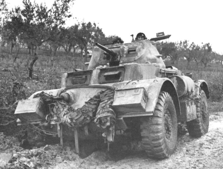 WarWheels.Net - Staghound Mark 1 Photos